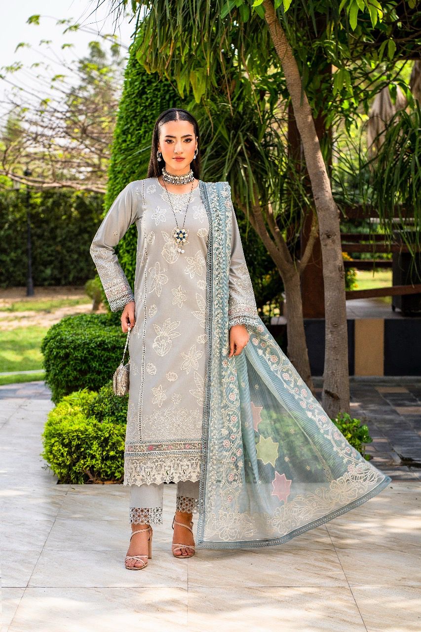 Irtiqa Ali Luxury Lawn Collection 003 – Designerstudioofficial